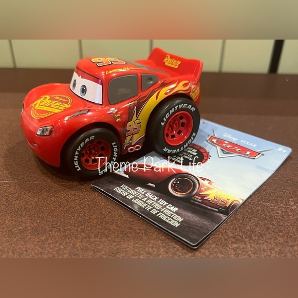 Disney | Toys | 225 Disney Parks Cars Lightning Mcqueen Pull Back Toy ...